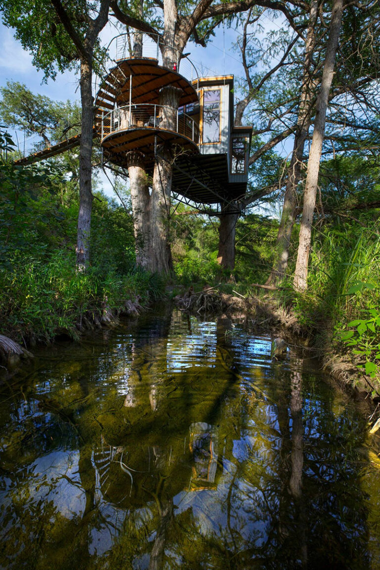Yoki Treehouse Rental - The Amazing Cypress Valley Resort